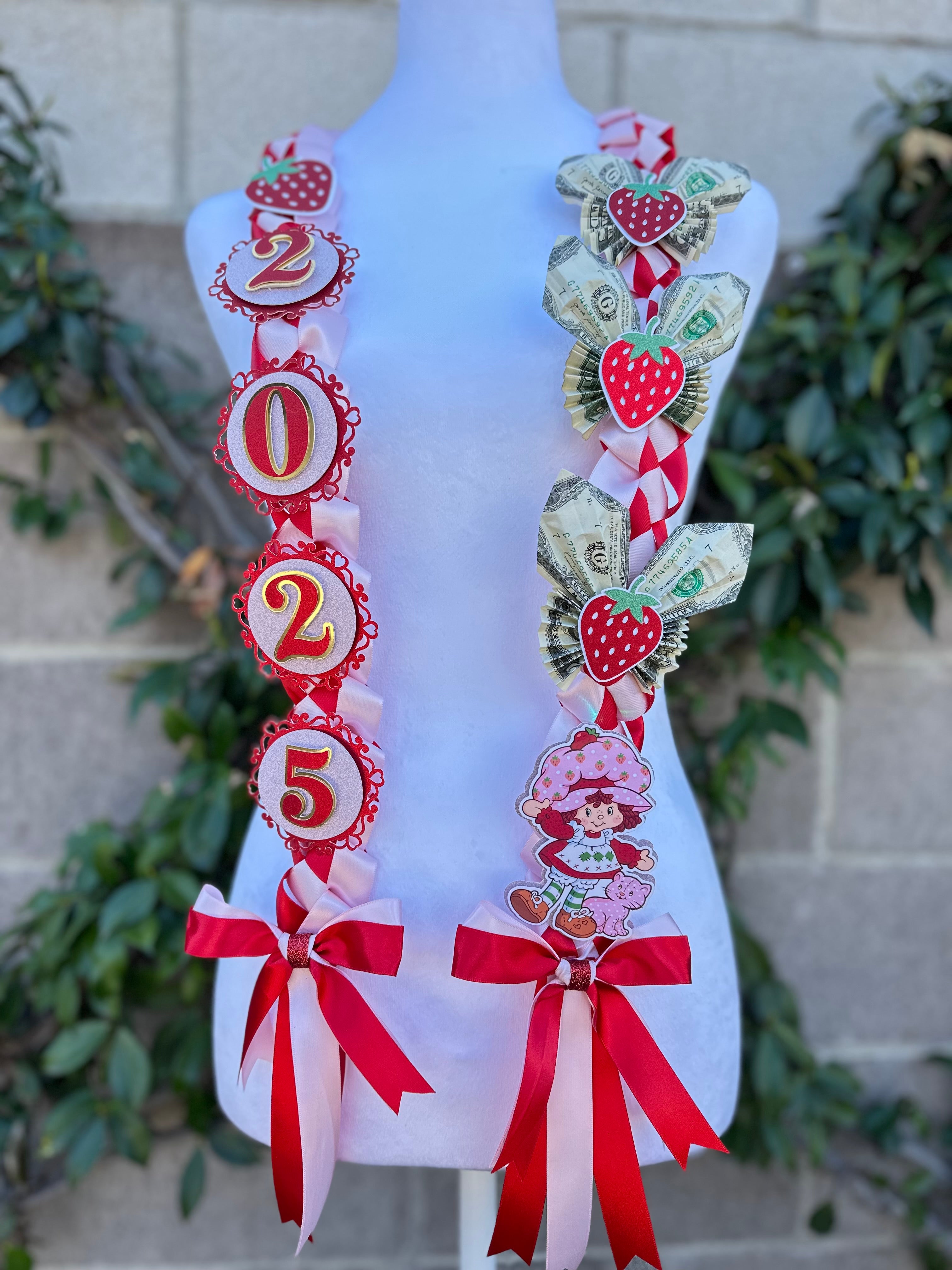 Strawberry Shortcake Graduation Lei – Di Diamante